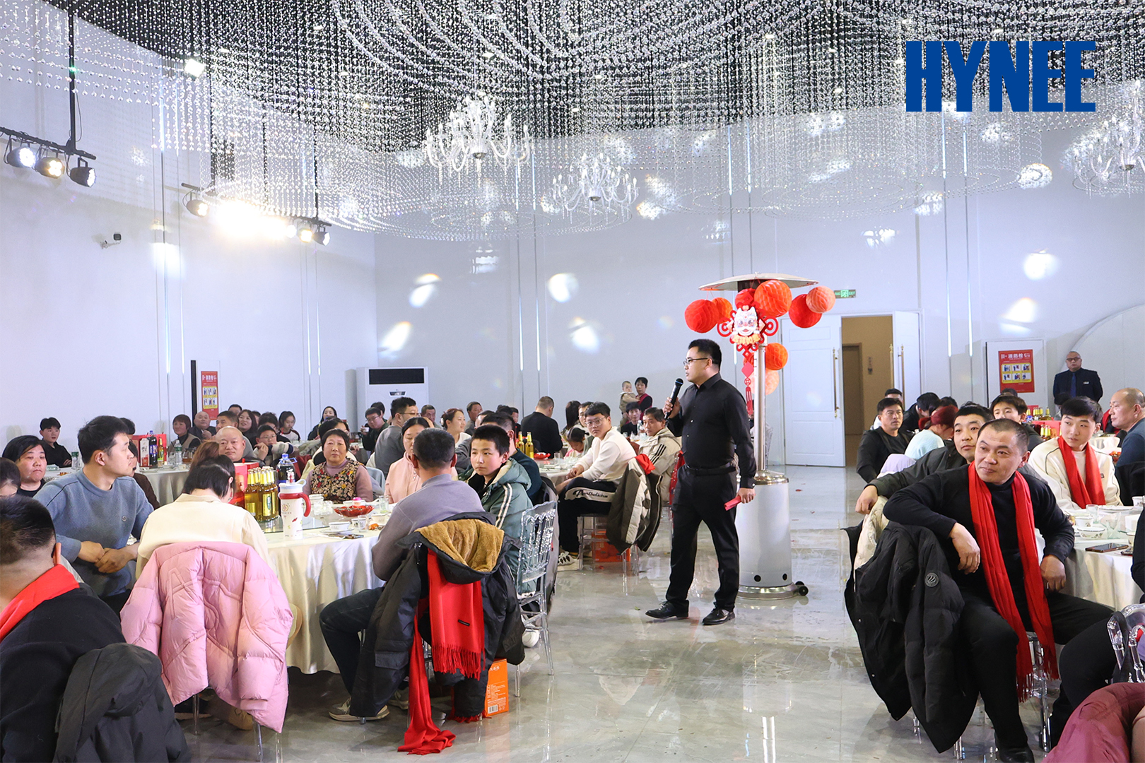 Serie de plataformas elevadoras de trabajo | HYNEE