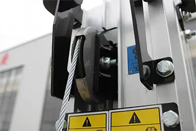 SML Construction Mini Material Lifts | HYNEE